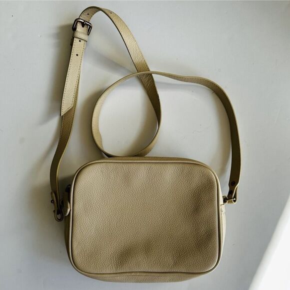 J. Crew | Bags | J Crewpebbled Leather Camera Bag Bag Crossbody Basic ...